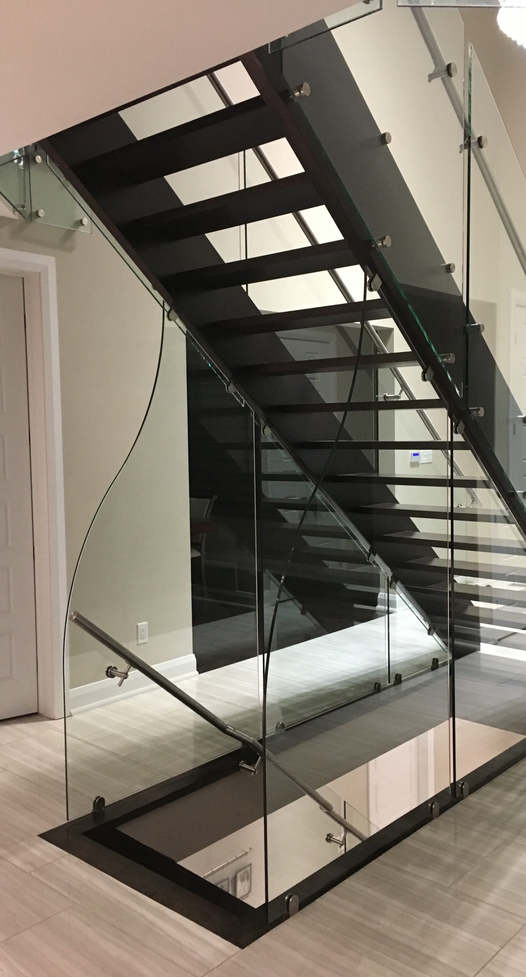 Prestige Glass – Prestige Glass offers a complete and professional ...